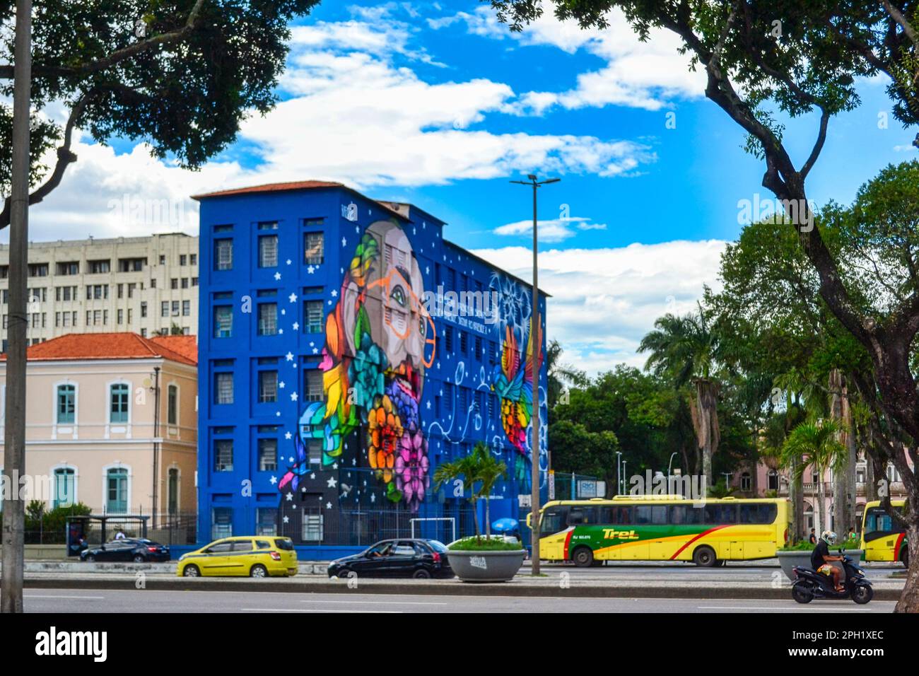 Rio de Janeiro, Brazil - January 3, 2023: Art painting in the exterior ...