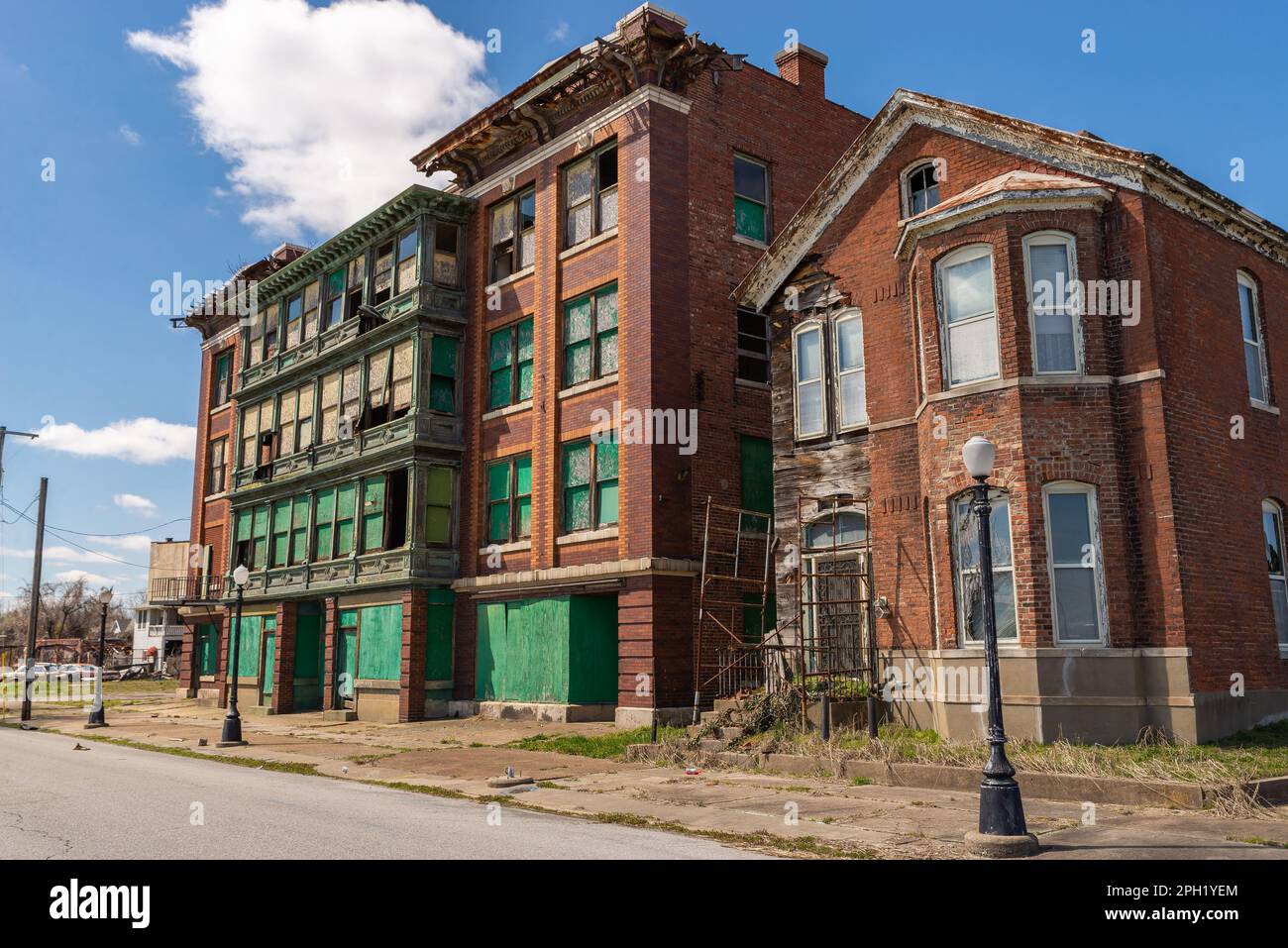 Abandoned building in downtown Cairo, Illinois, USA Stock Photo - Alamy