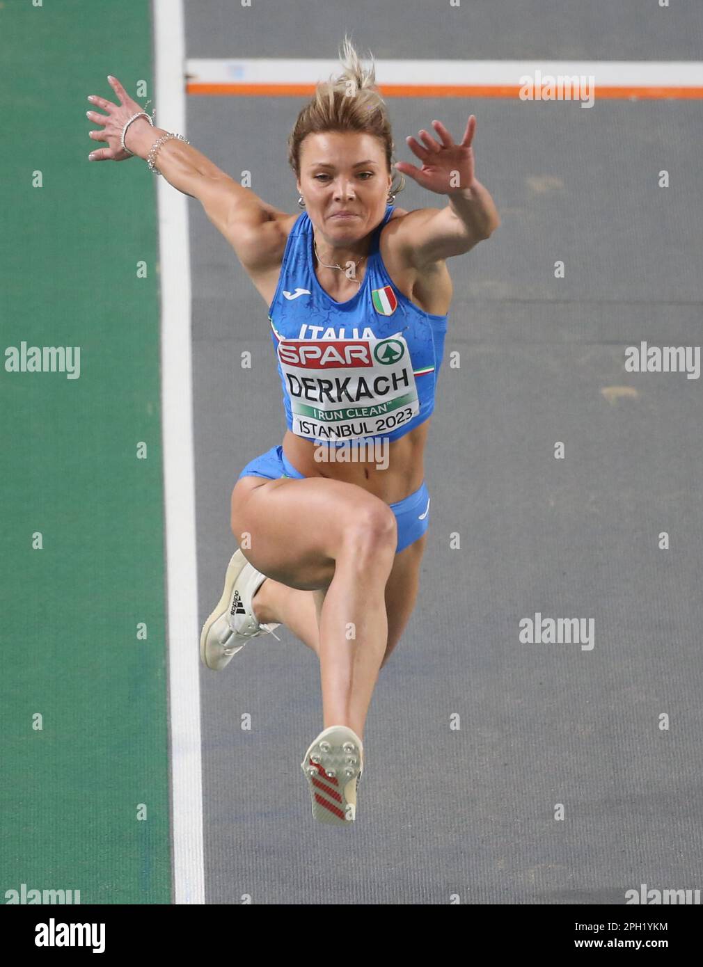 Dariya derkach hi-res stock photography and images - Alamy