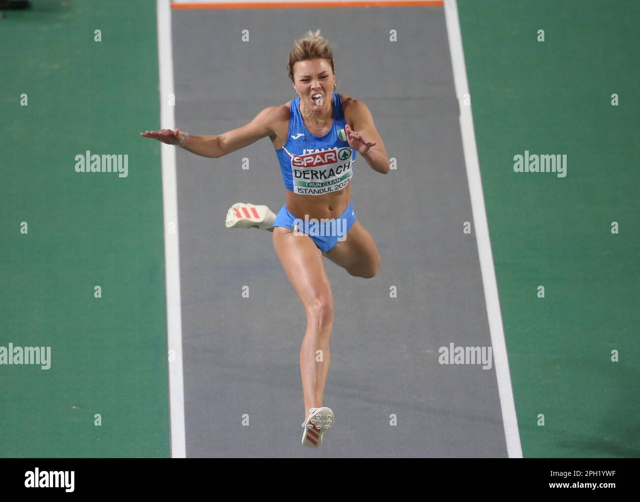 Dariya derkach hi-res stock photography and images - Alamy