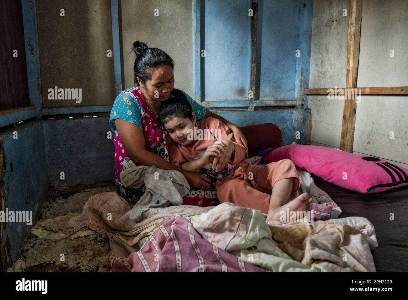 Minamata disease, mercury pollution, illegal gold mining effects, Java ...