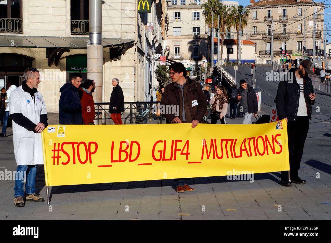 Lbd font hi-res stock photography and images - Alamy