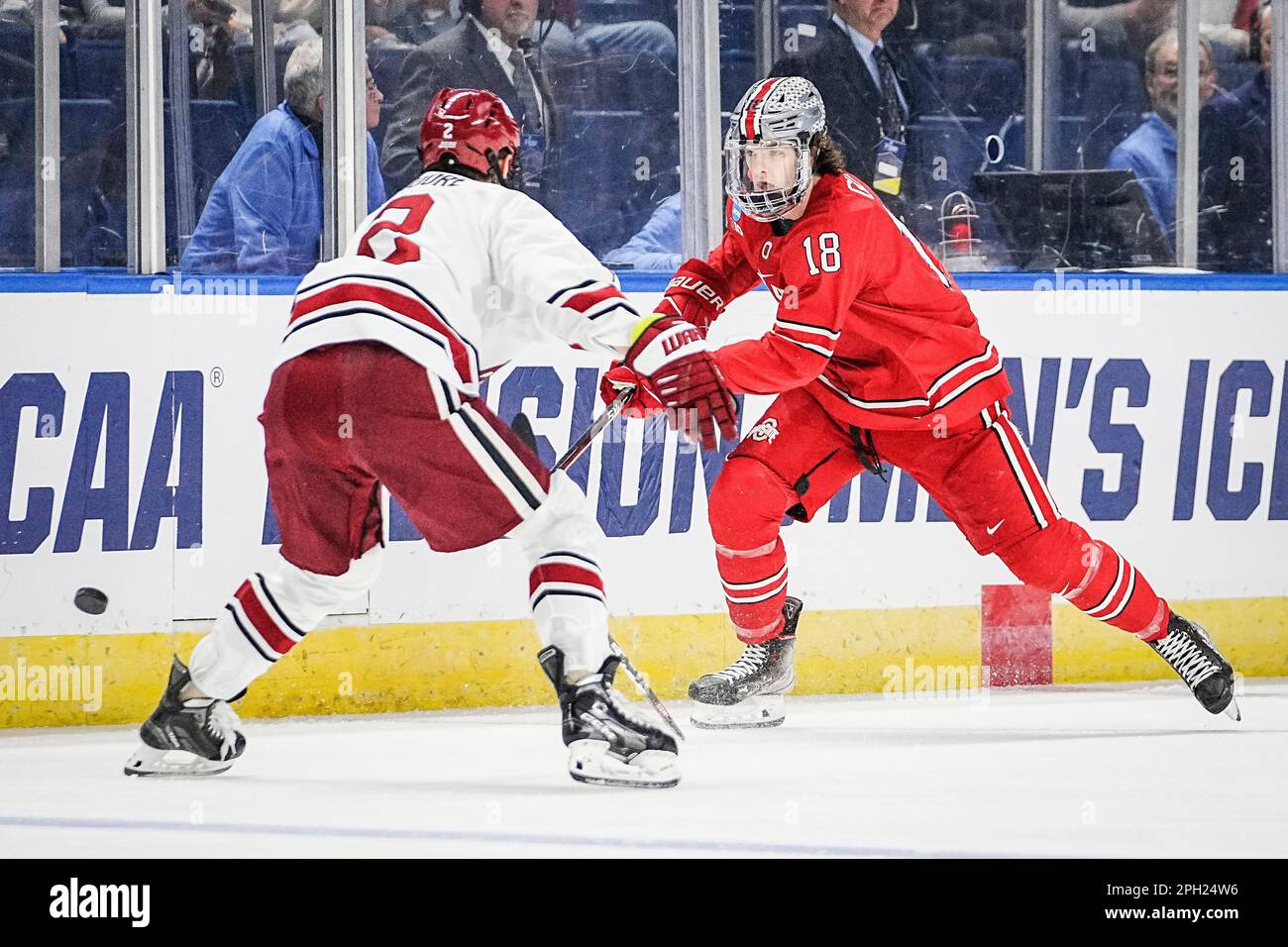 Ian moore hi-res stock photography and images - Alamy