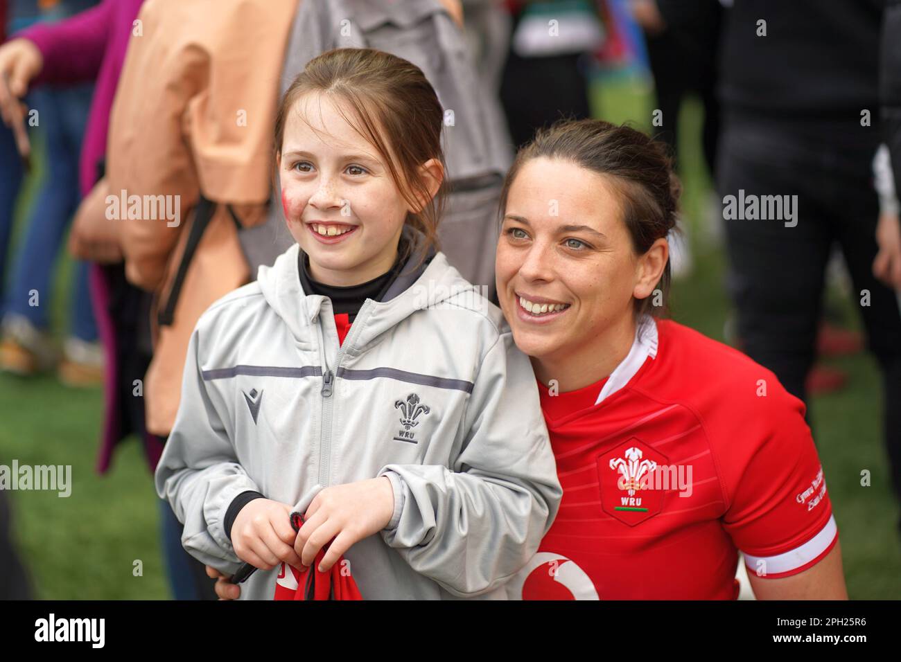 Welsh rugby players hi-res stock photography and images - Alamy
