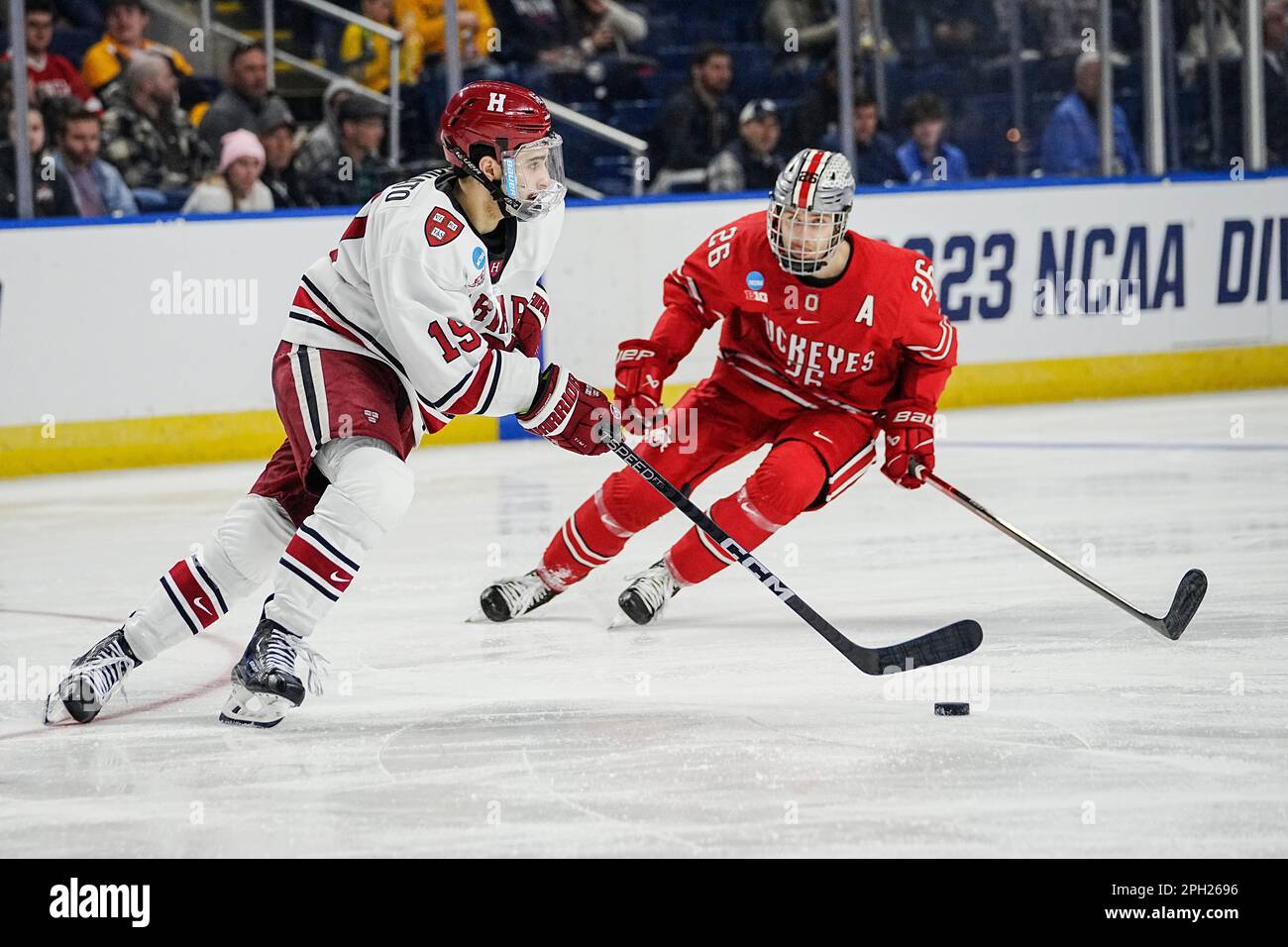 Bridgeport, Connecticut, USA. 24th Mar, 2023. Harvard forward Matthew ...