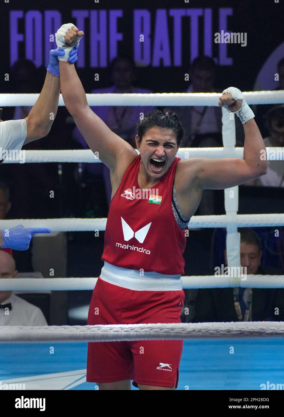 India's Sweety celebrates after wining in Elite Women 75-81Kg Light ...