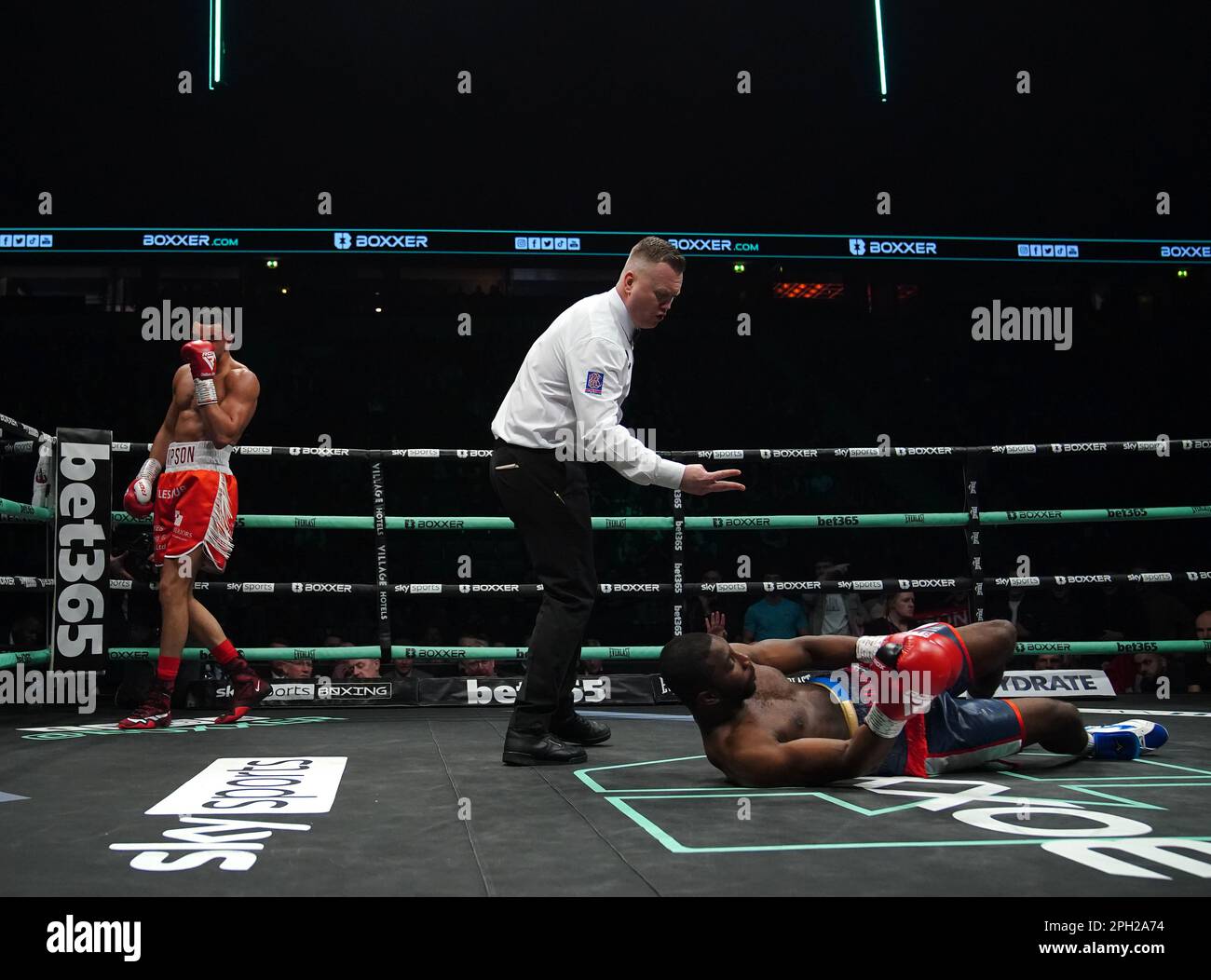 Callum simpson boxing hi-res stock photography and images - Alamy