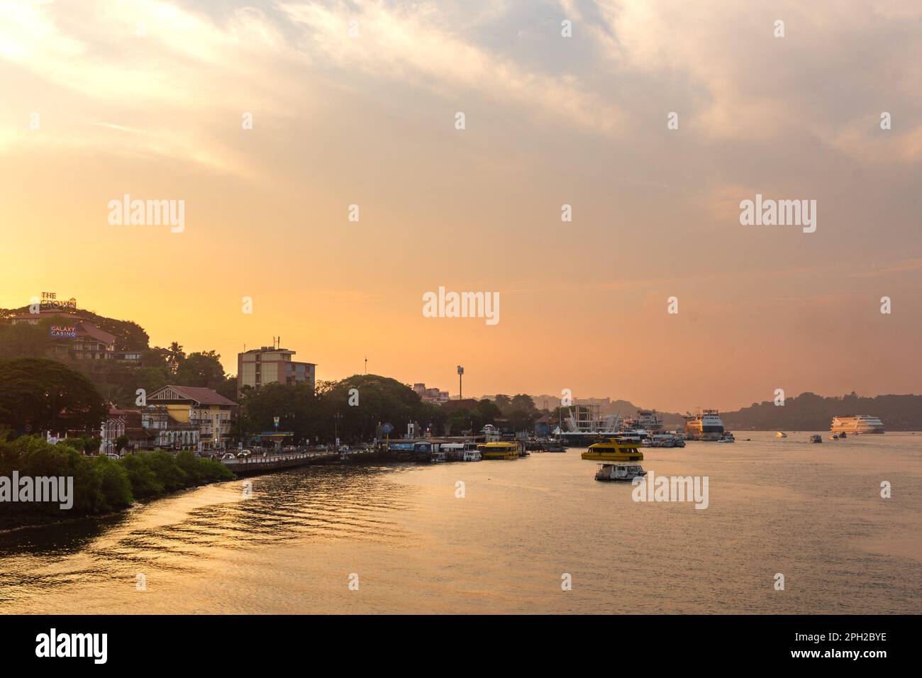 Panaji Goa India Oct 22 2022: Sunset time cruise View of the Atal Setu ...