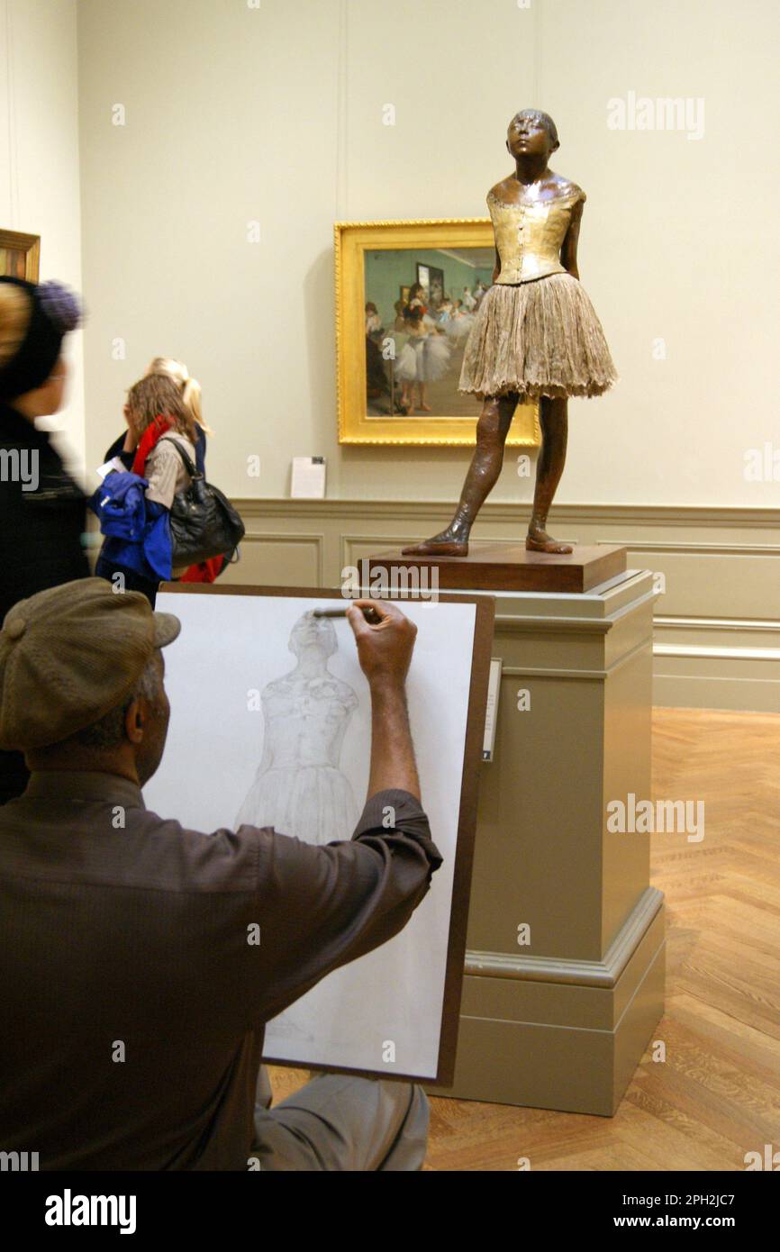 Scene in the Metropolitan Museum of Art, New York, NY, USA Stock Photo ...