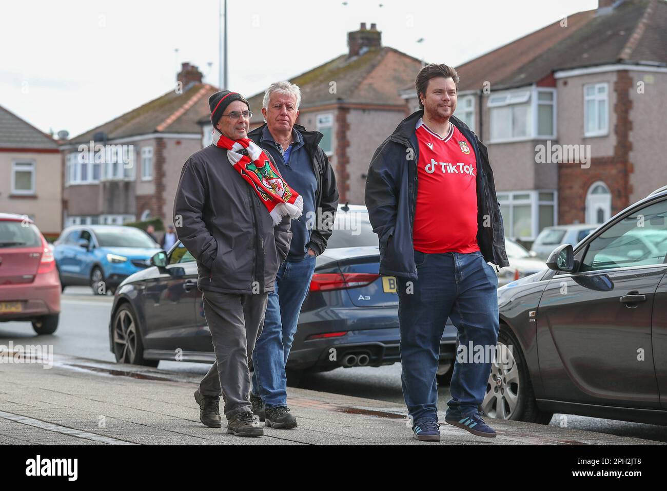 Wrexham fans racecourse hi-res stock photography and images - Alamy