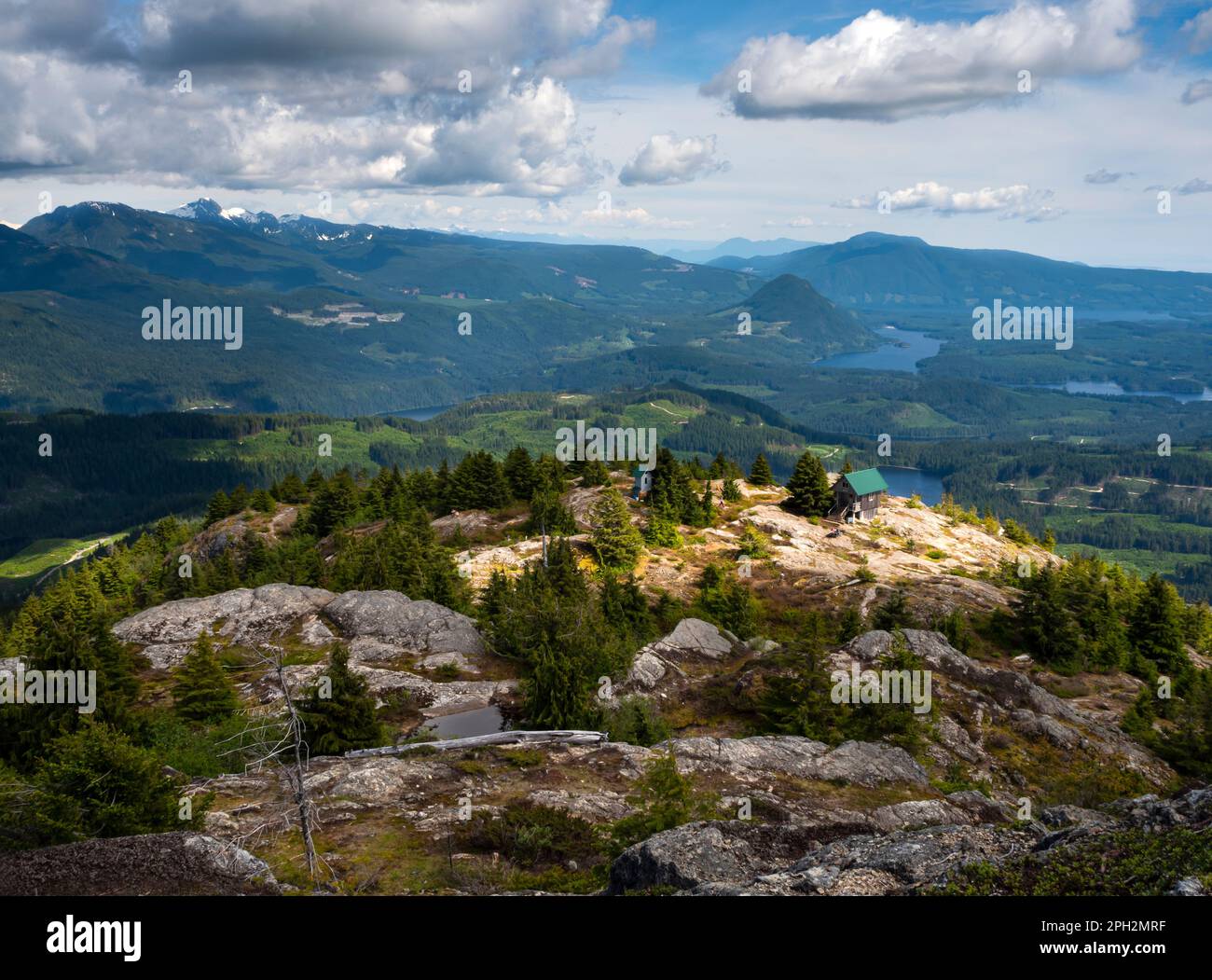BC00698-00...BRITISH COLUMBIA - View from the summit of Tin Hat Mtn ...