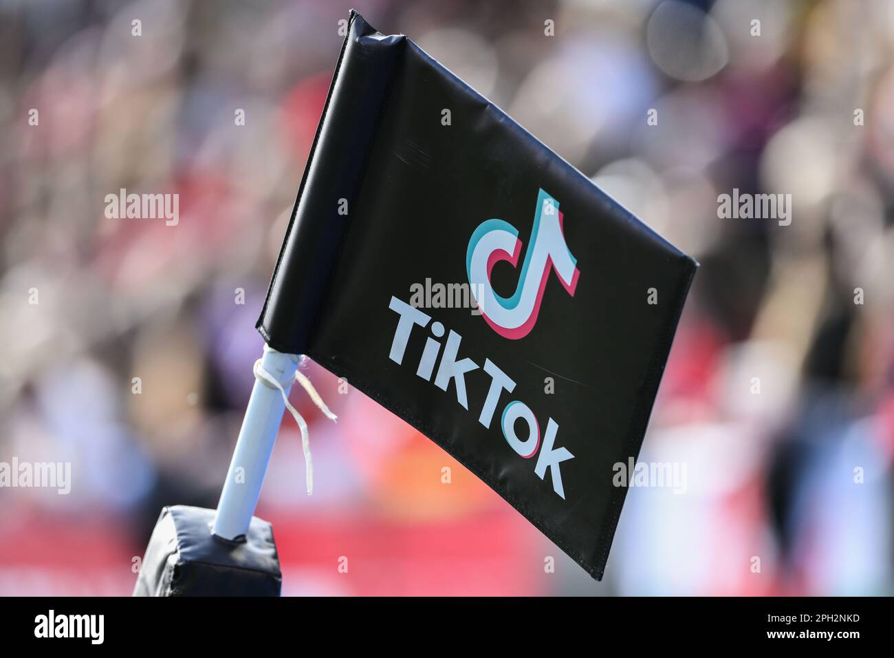Tiktok branded corner flag hi-res stock photography and images - Alamy