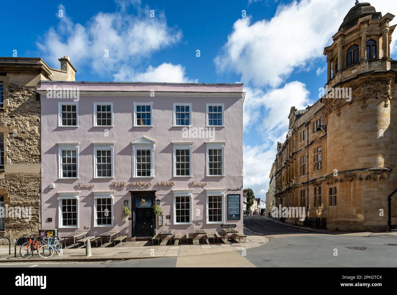 The Kings Arms, a Youngs Pub in Parks Road, Oxford, Oxfordshire, UK on ...