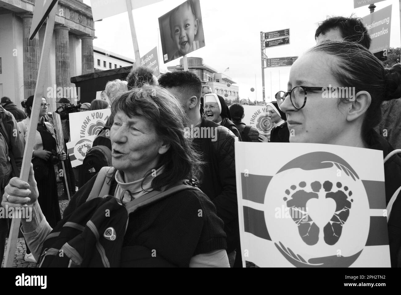 Berlin Brandenburger Tor, Marsch fuer das Leben. March for Life Stock ...
