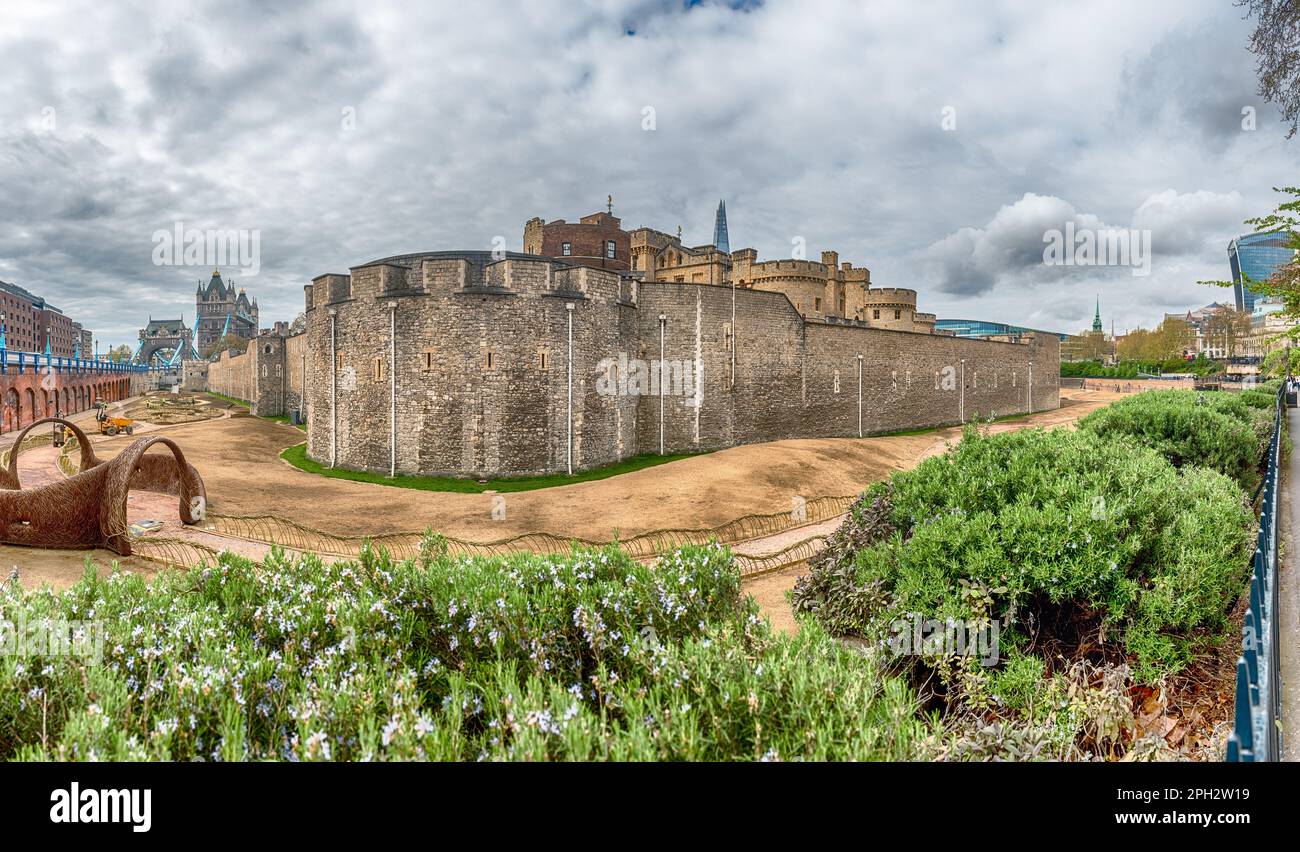 Scenic view of the outer curtain wall of the Tower of London, iconic ...