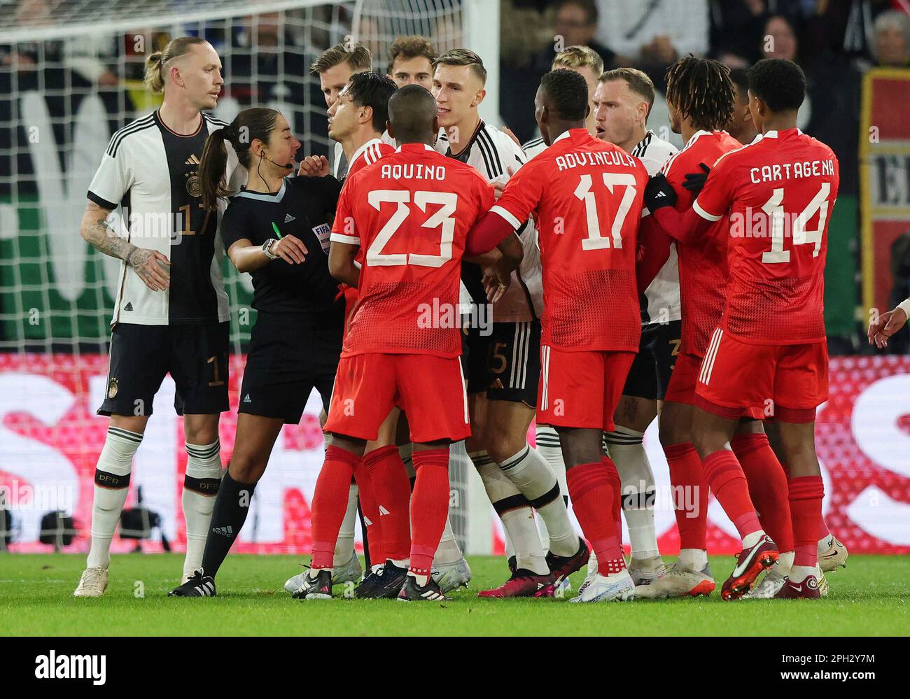 Gianluca lapadula peru hi-res stock photography and images - Alamy