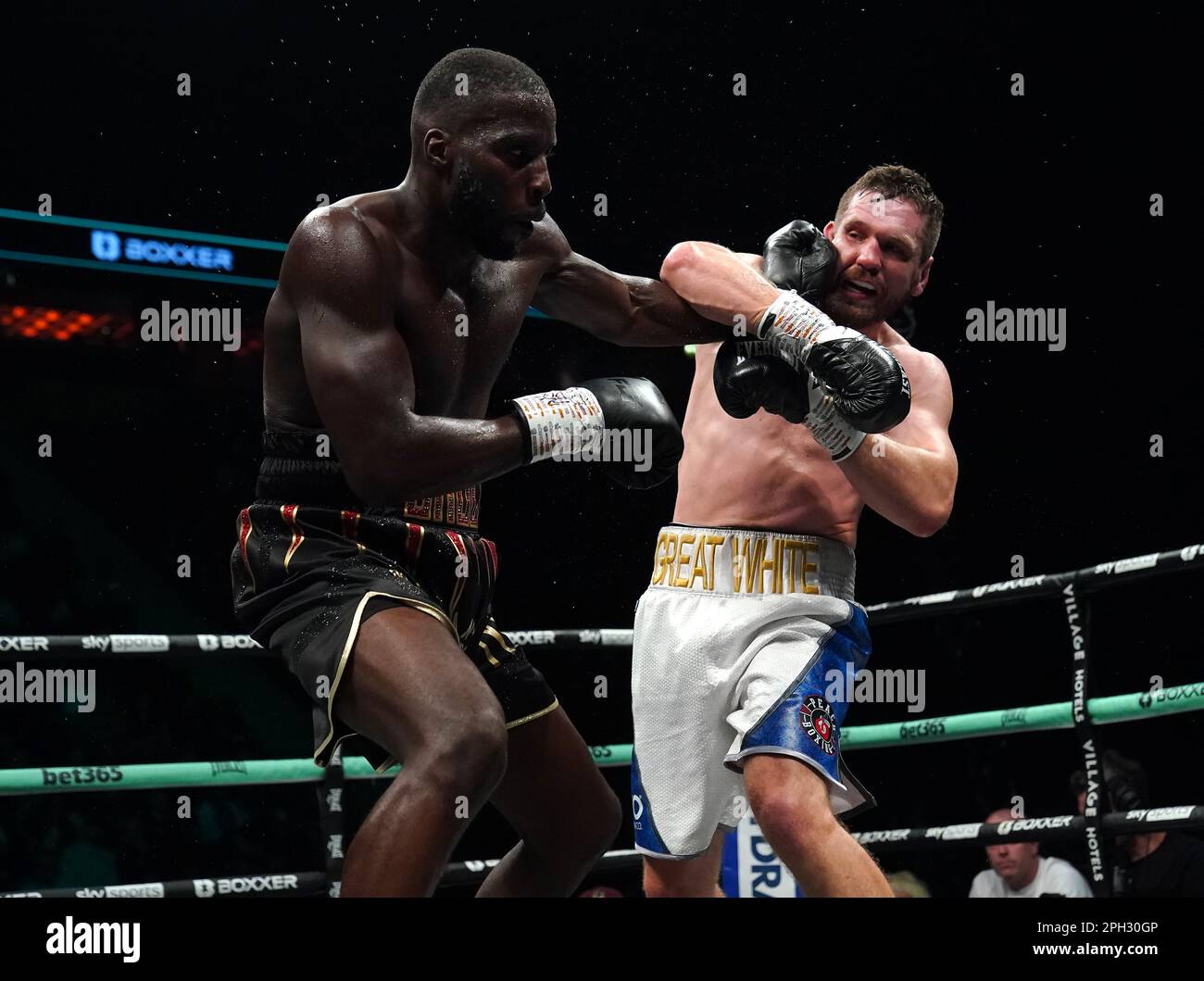 Lawrence Okolie (left) and David Light in the WBO World Cruiserweight ...