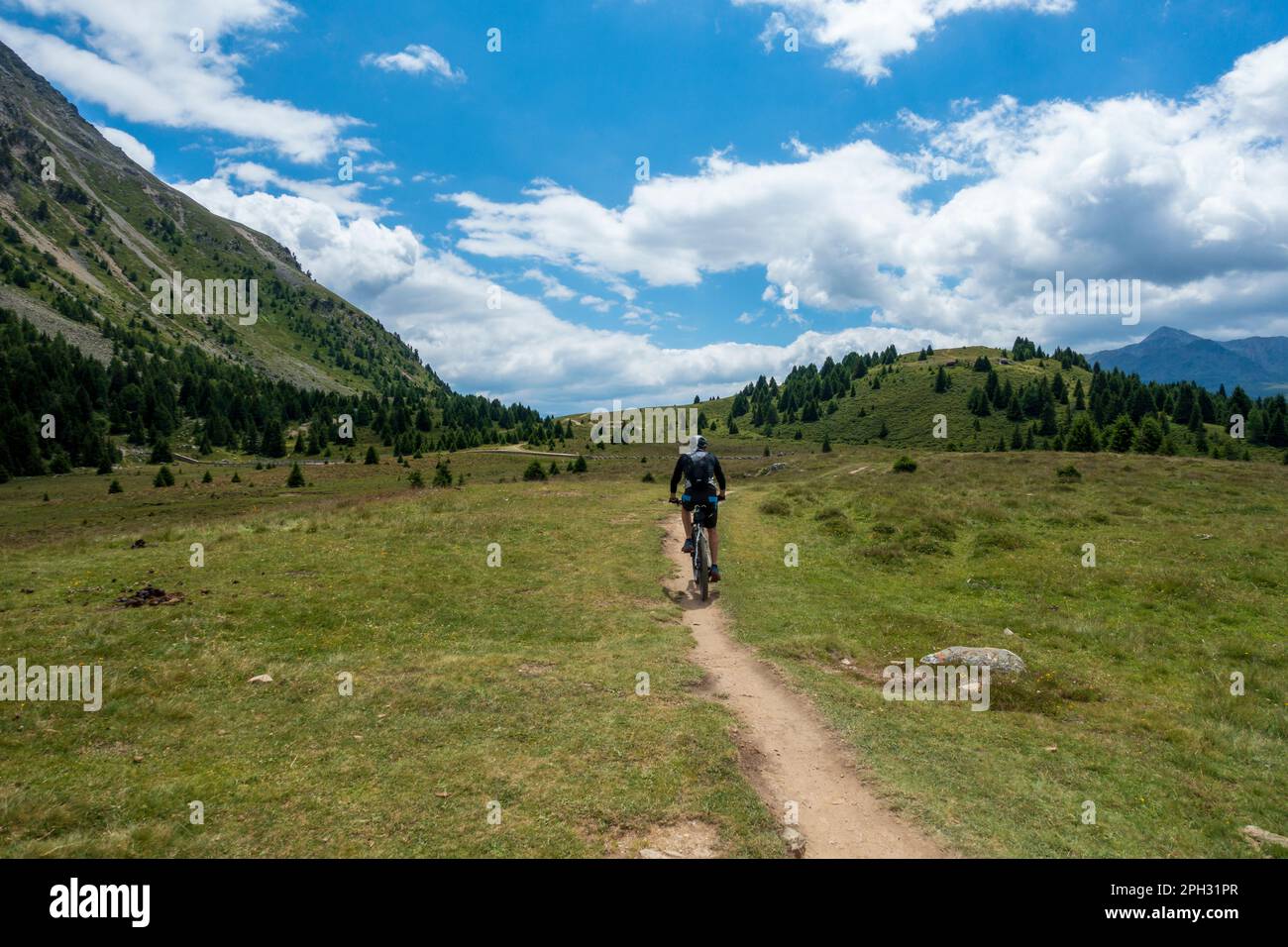 High up in the mountains hi-res stock photography and images - Alamy