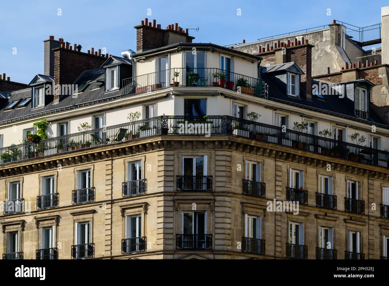 This landscape photo was taken, in Europe, in France, in ile de France ...