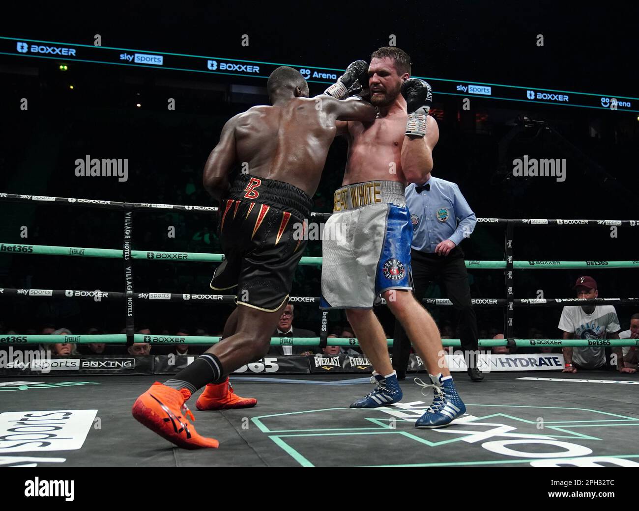 Okolie david light hi-res stock photography and images - Alamy