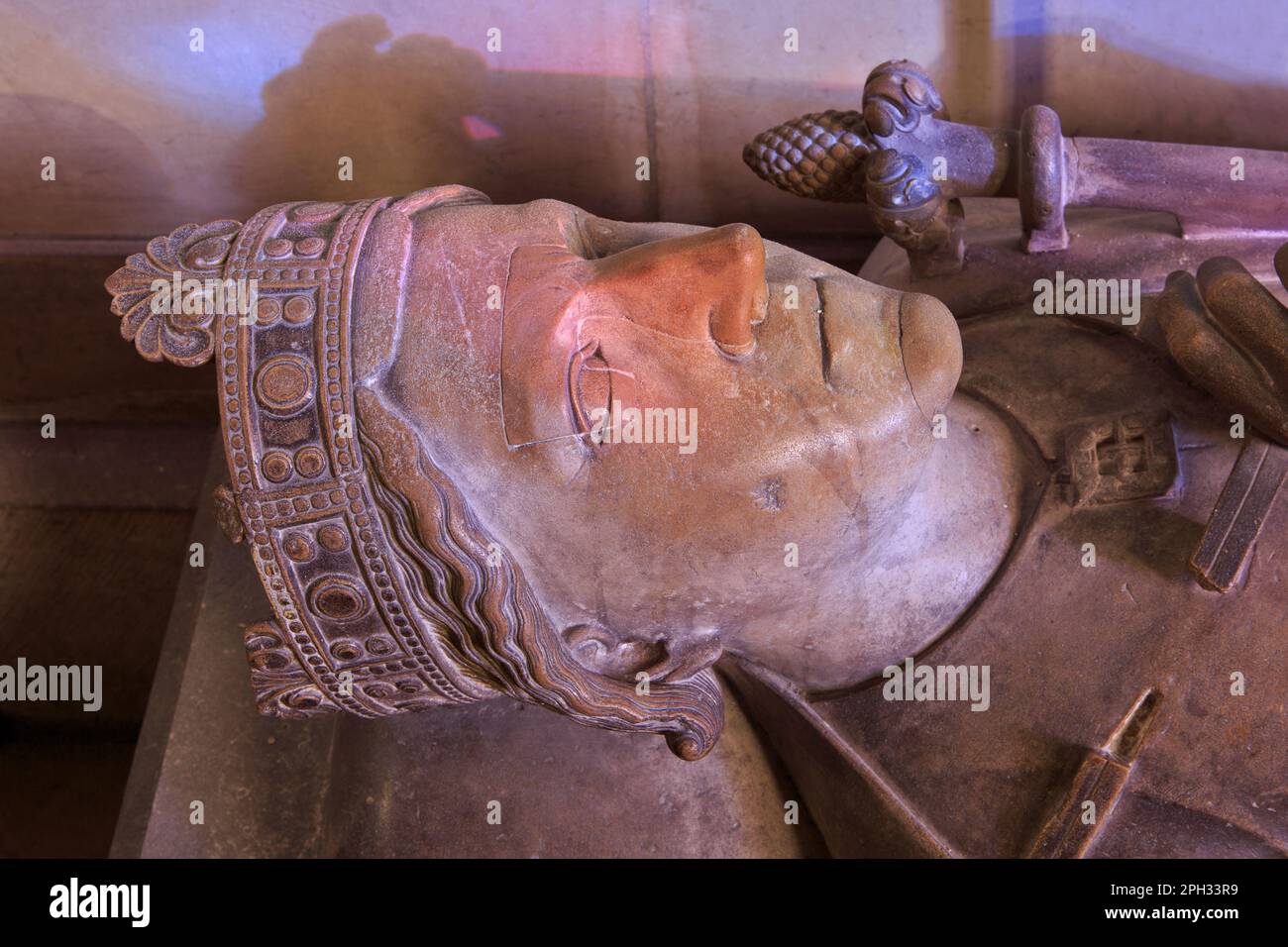 The funerary effigy of Richard I - Richard the Lionheart (1157-1199 ...