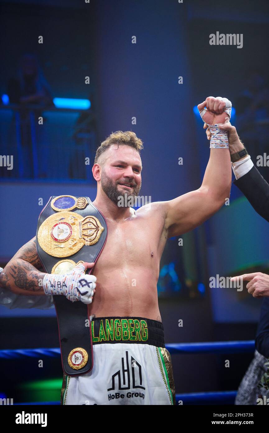 Hamburg, Germany. 25th Mar, 2023. Boxing: Boxing gala of the P2M stable ...