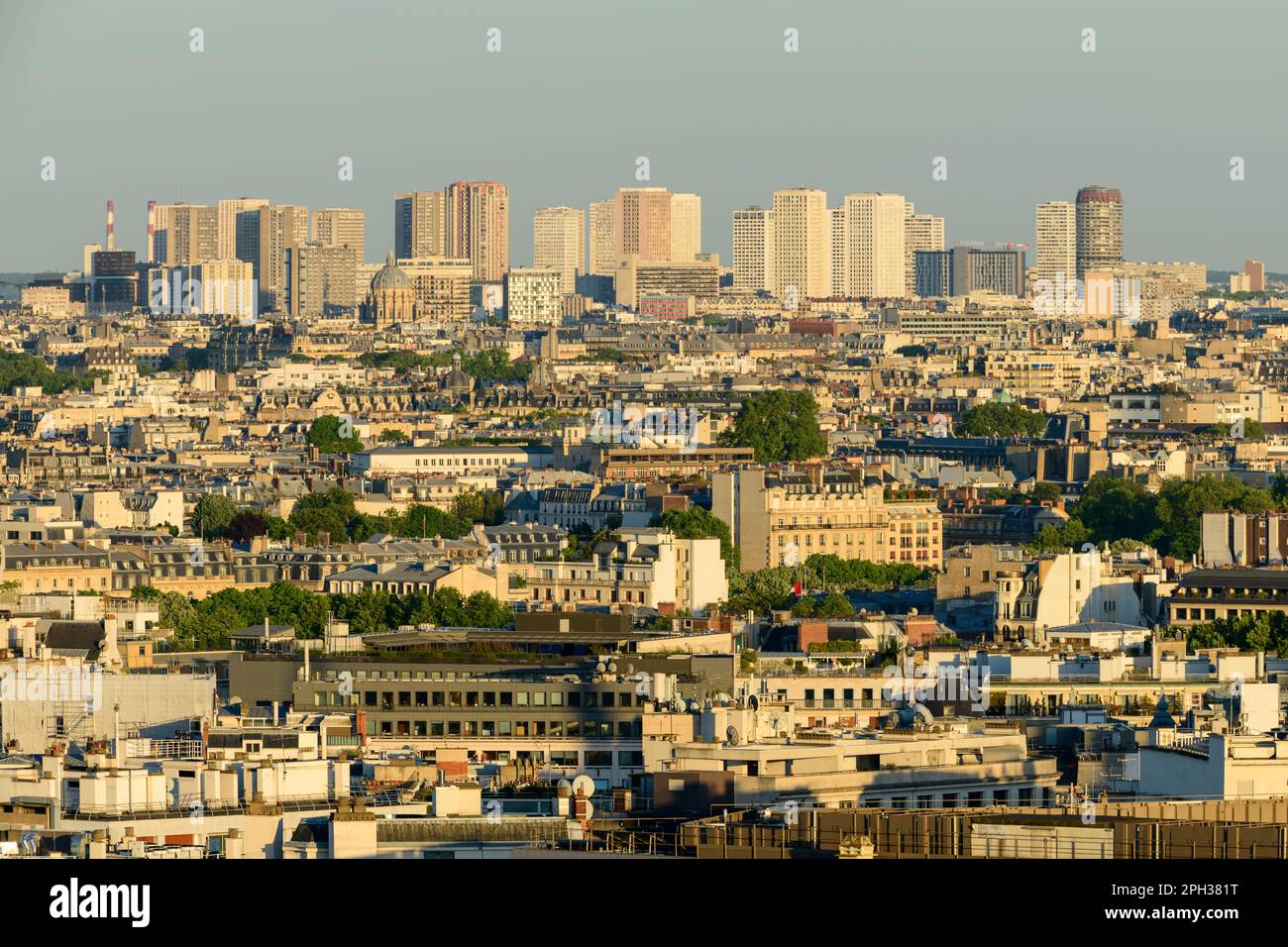 Population density paris hi-res stock photography and images - Alamy