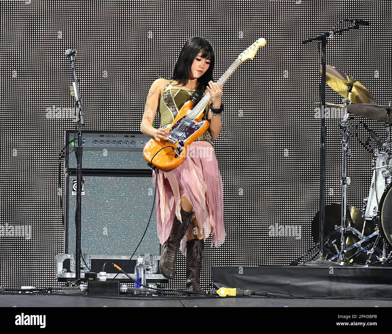 Beabadoobee concert hi-res stock photography and images - Alamy
