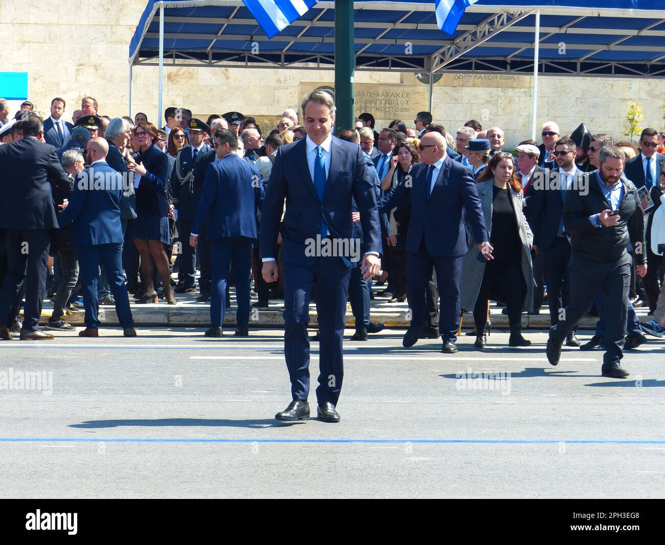 Athens, Greece. 25th Mar, 2023. Syntagma Square, Tomb of the Unknown ...