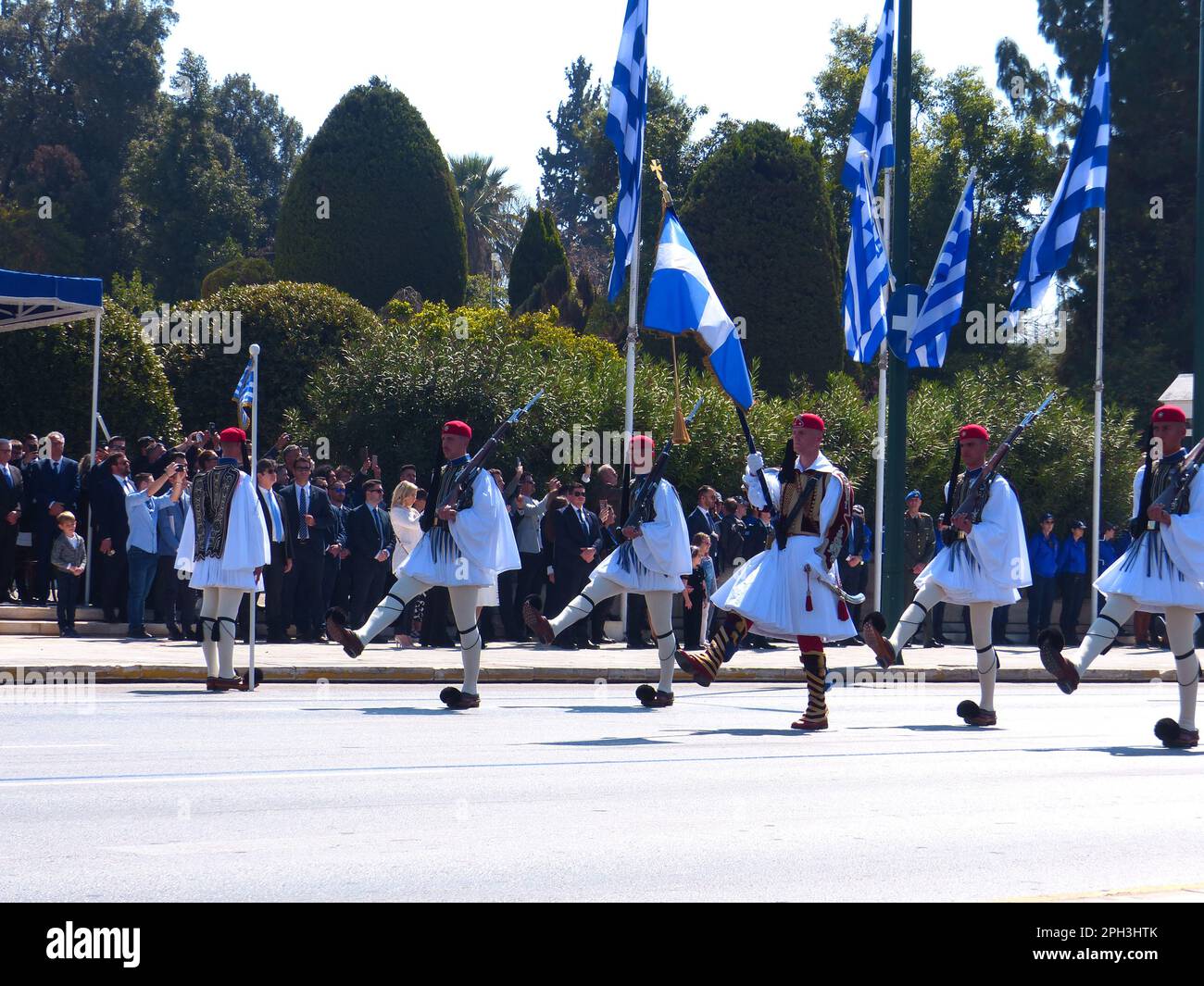 Athens, Greece. 25th Mar, 2023. Syntagma Square, Tomb of the Unknown ...