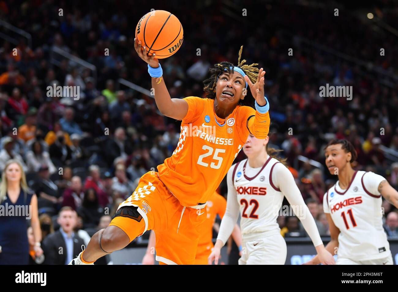 March 25, 2023: Tennessee Lady Vols guard Jordan Horston (25) goes up ...