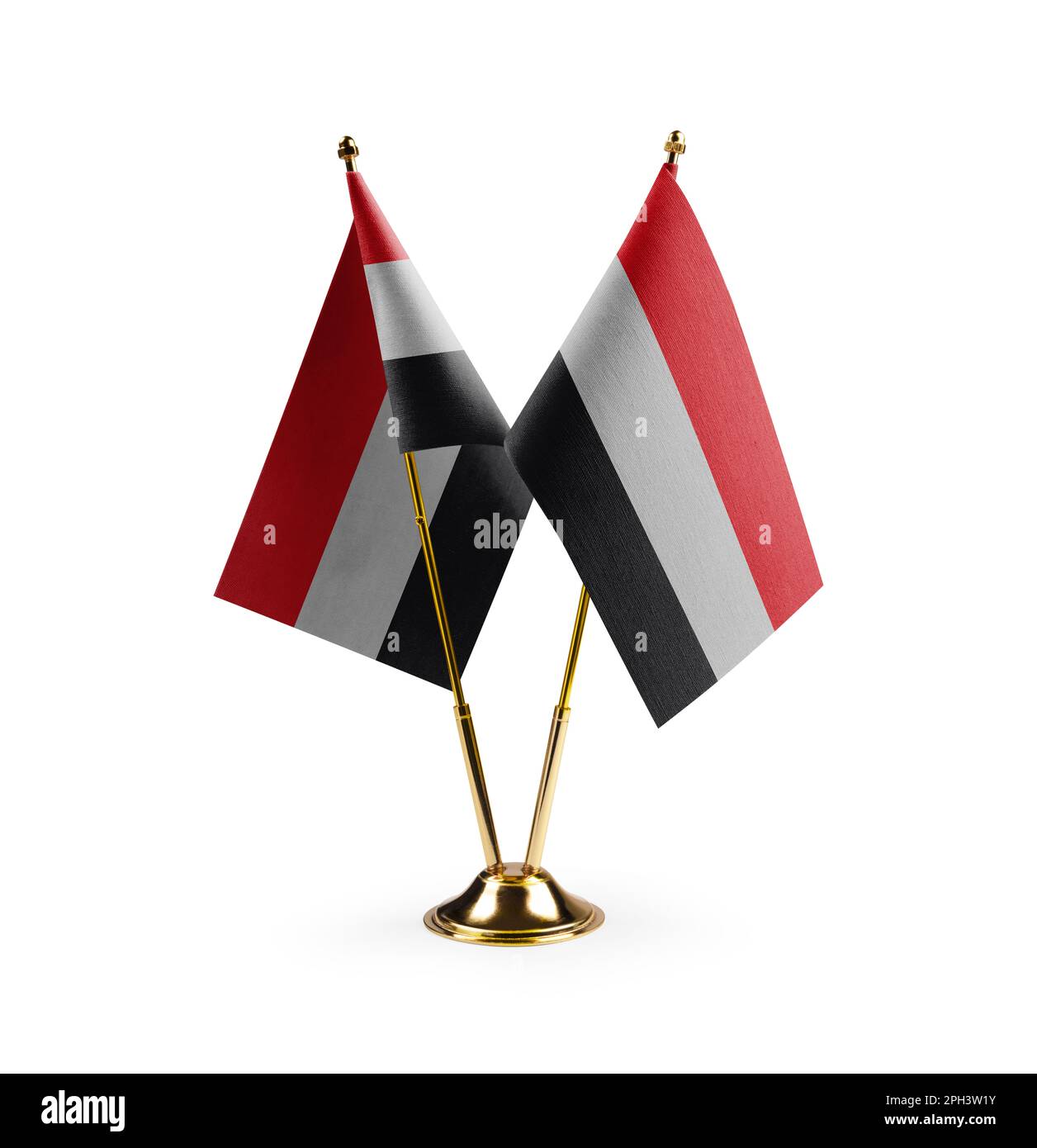 Small national flags of the Yemen on a white background Stock Photo - Alamy
