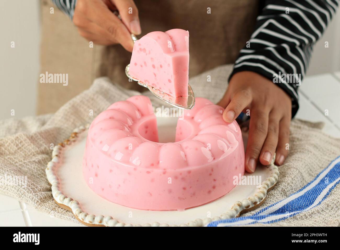Femele Hand Preparing Pink Mungbean Asian Pudding with Tapioca Pearl ...