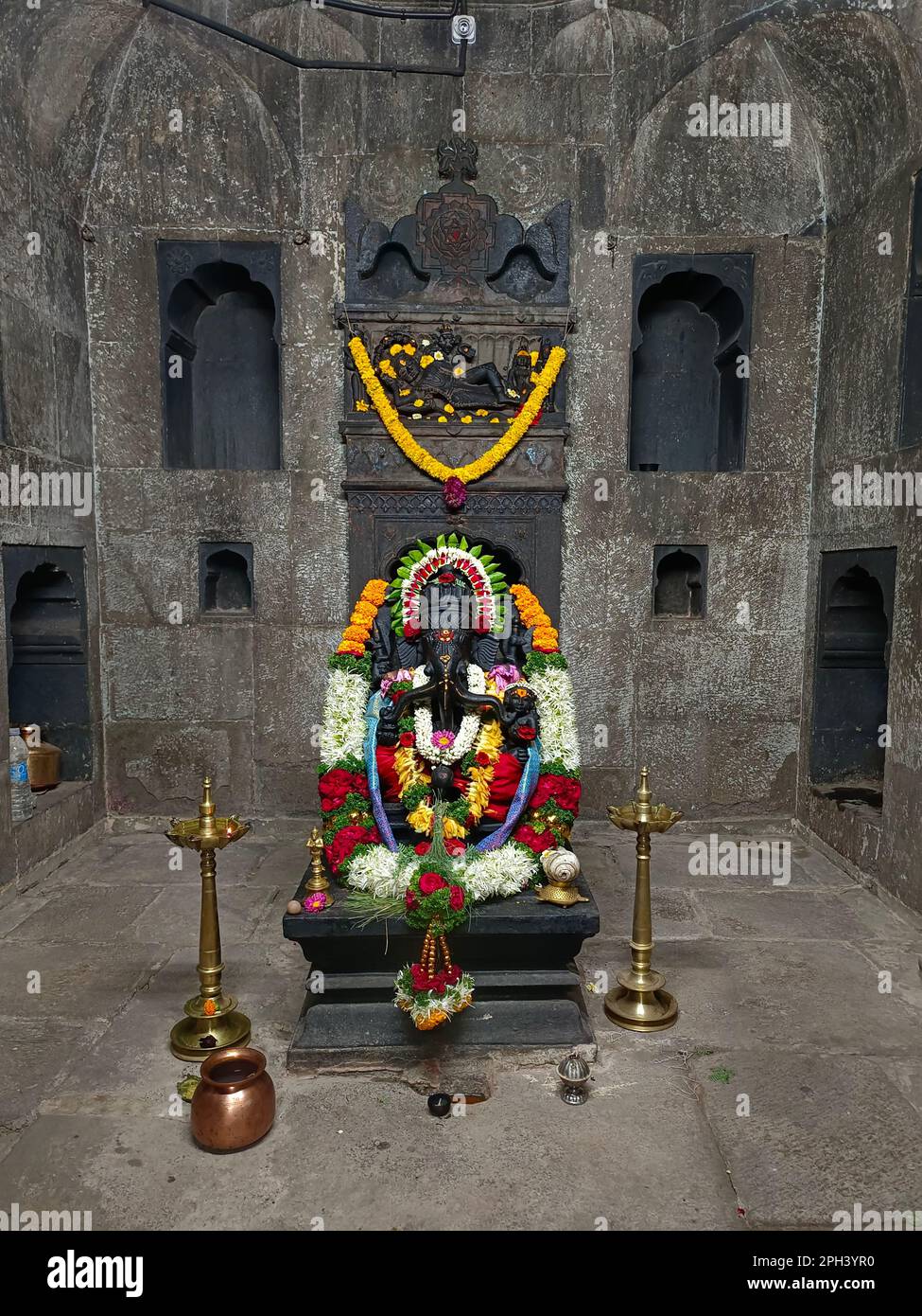 12 March 2023, Pune, India, Trishund Ganpati Temple, Over 250 year old temple, It is highly ...