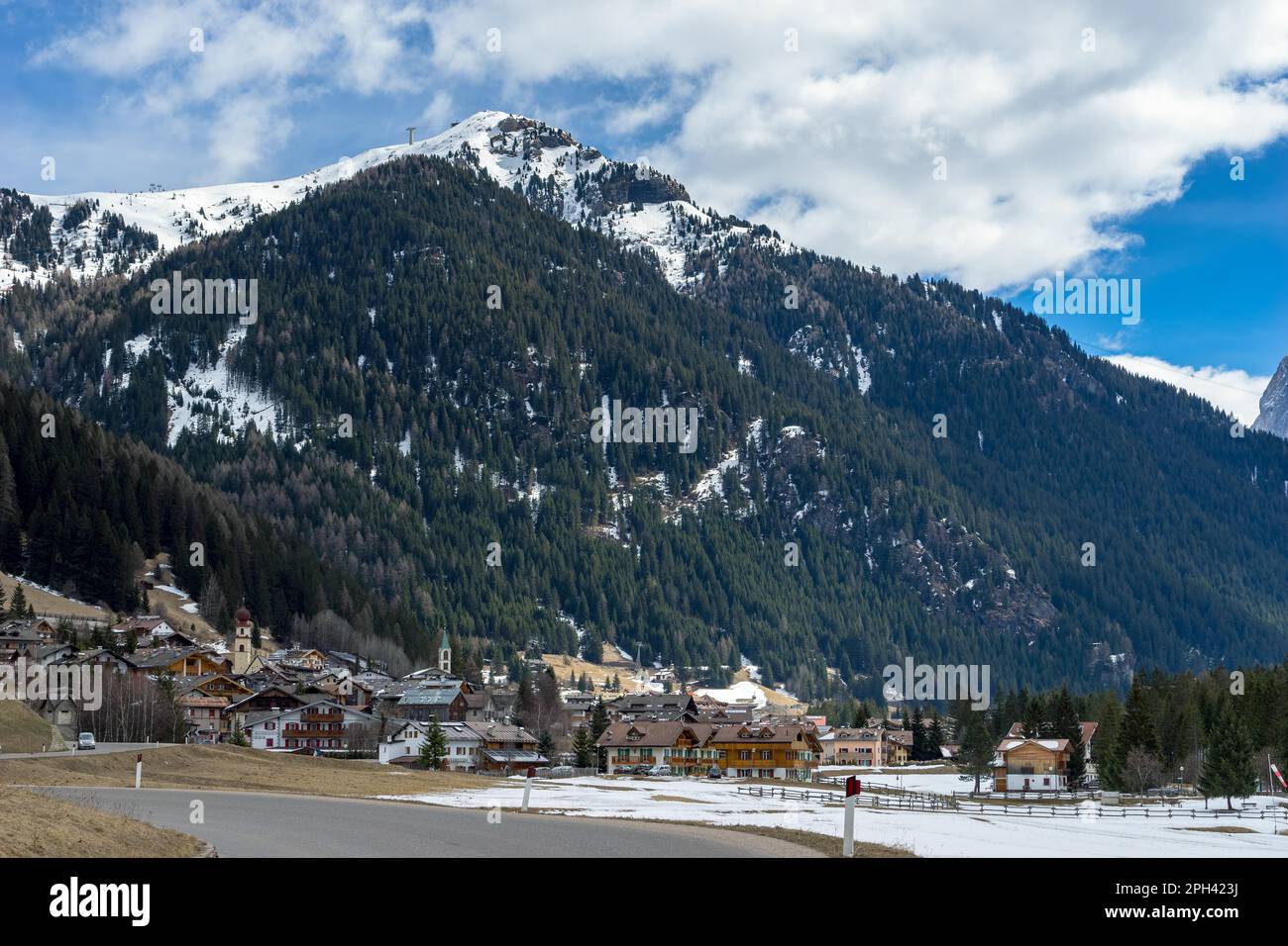 Canazei dolomites italy hi-res stock photography and images - Alamy