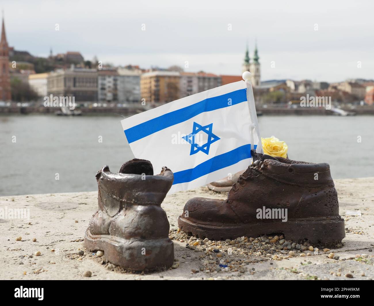 Shoes on the Danube Bank Stock Photo - Alamy