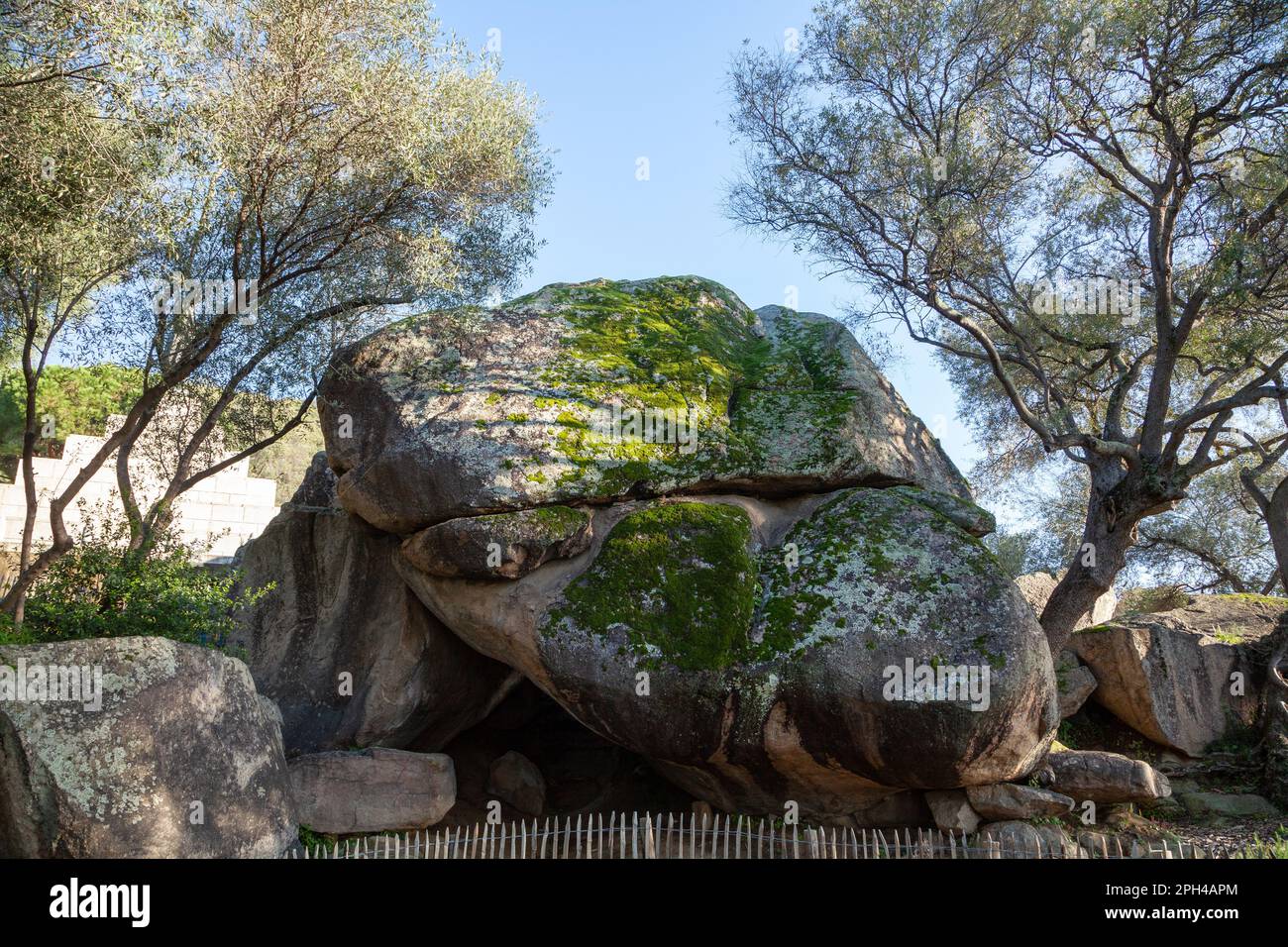 La grotte de Napoléon. The Monument to Napoleon I in the Place d ...