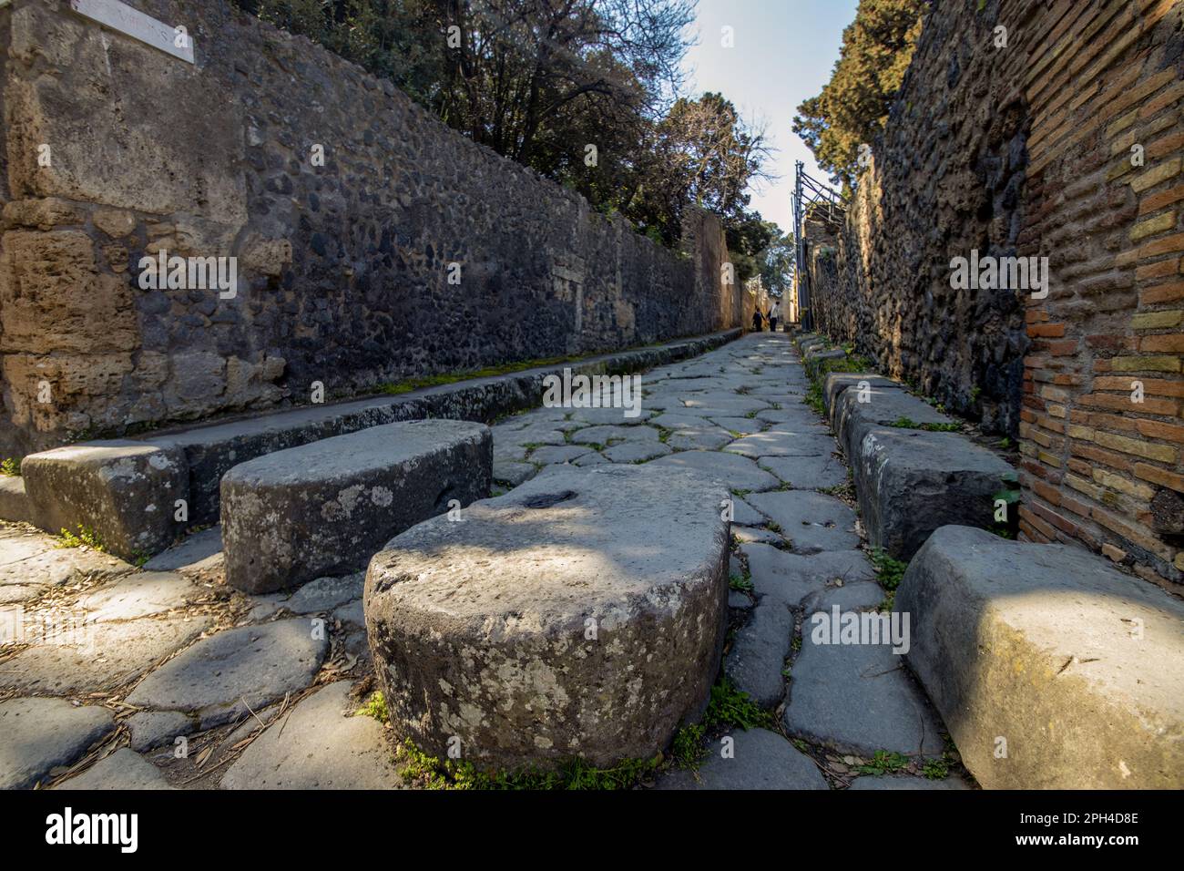 Stepping stones on the streets of the ancient Roman city of Pompeii ...
