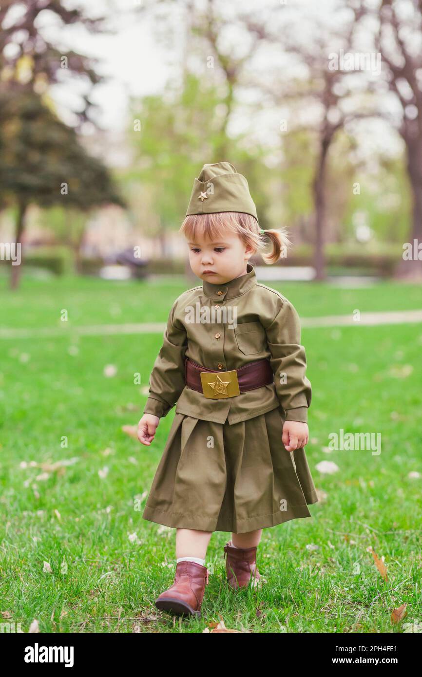 Baby in military uniform hi-res stock photography and images - Alamy
