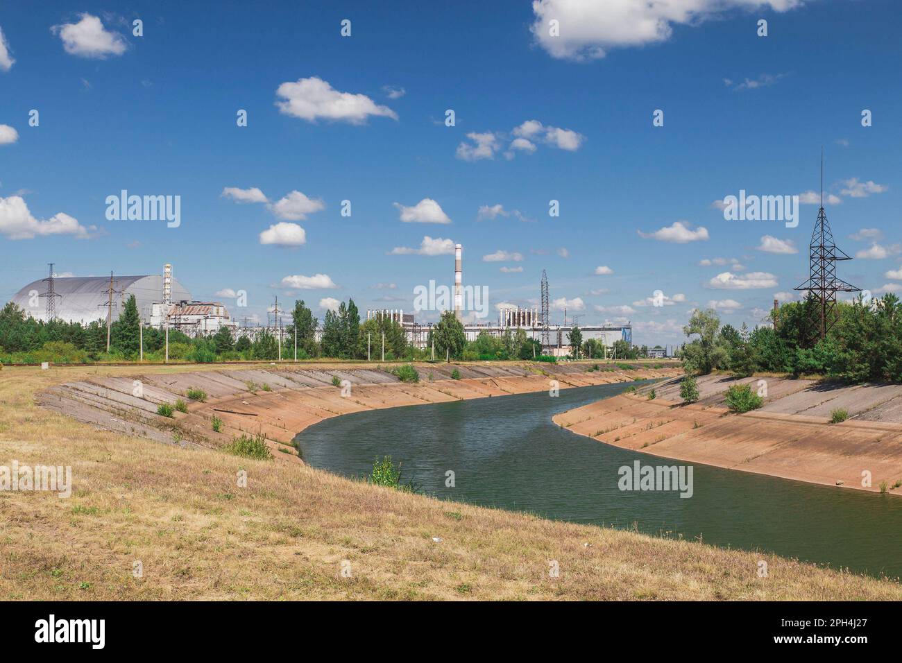 cooling channel of the Chernobyl nuclear power plant Stock Photo - Alamy