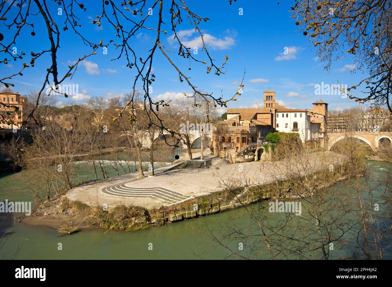 Isola tiberina island tiber rome hi-res stock photography and images ...