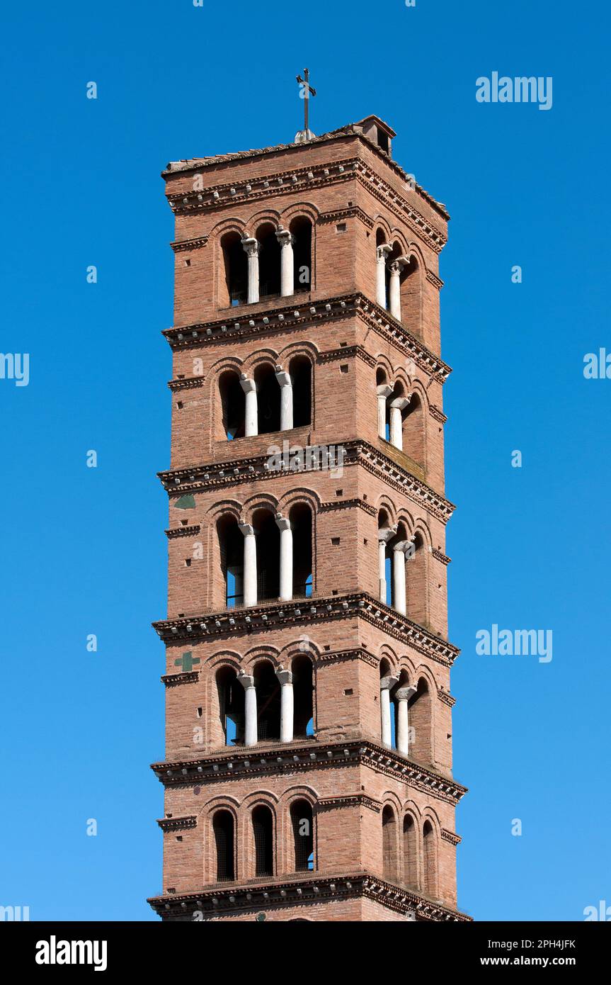 Rome architecture cathedrals hi-res stock photography and images - Alamy