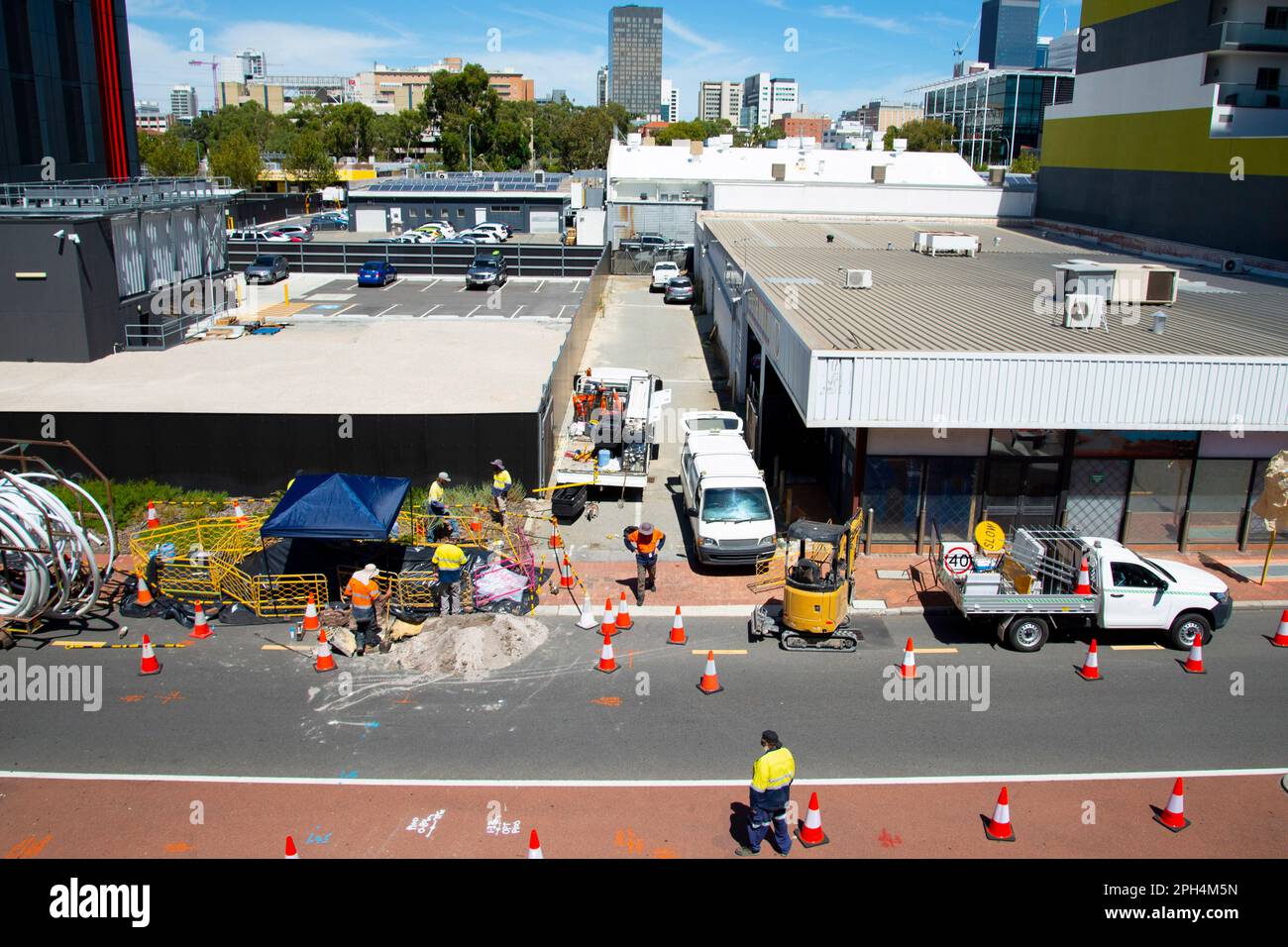Street Construction in the City Stock Photo - Alamy