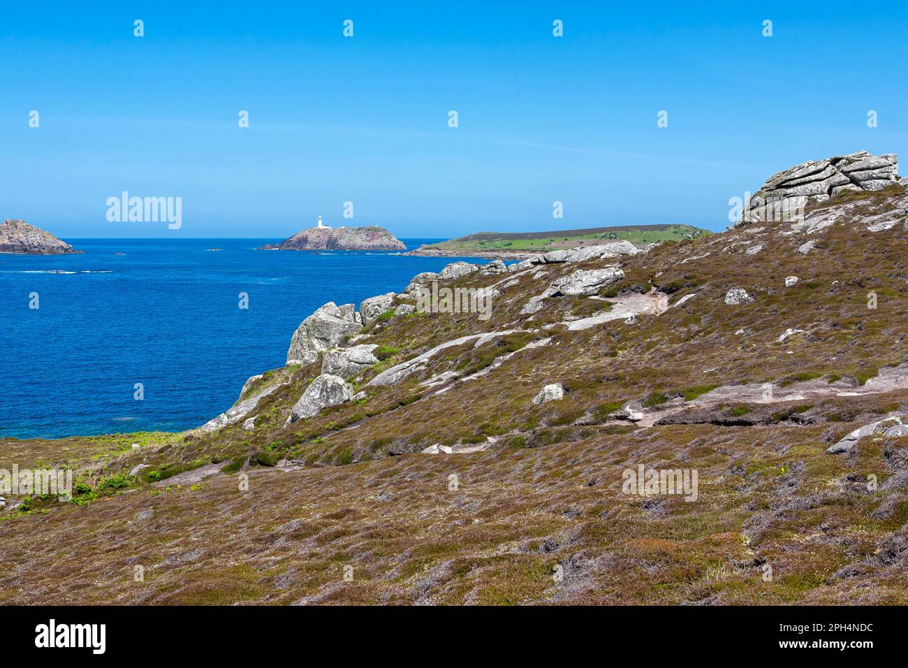 The off-islands of St. Helens, Men-a-Vaur and Round Island with its ...
