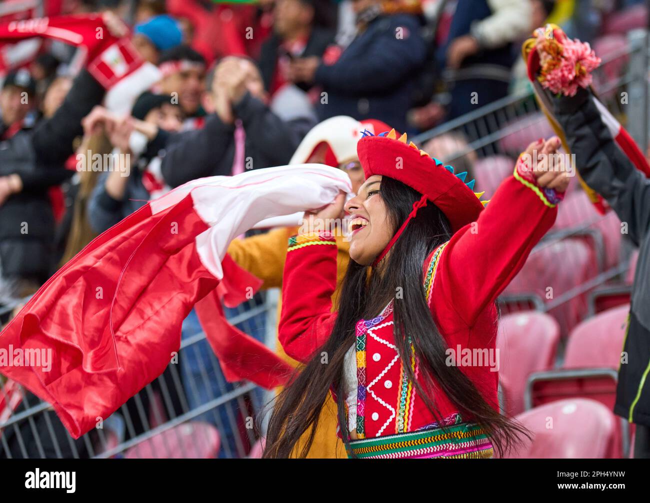 Peru deutschland flagge hi-res stock photography and images - Alamy