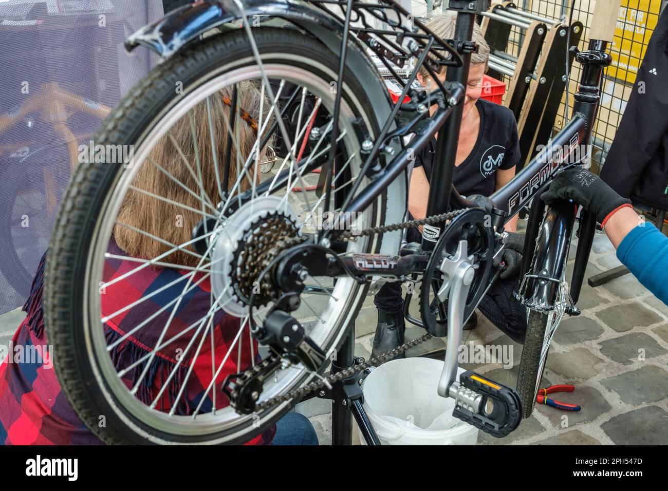 Exposition of different kind of bicycle at the Bike Brussels - View and ...