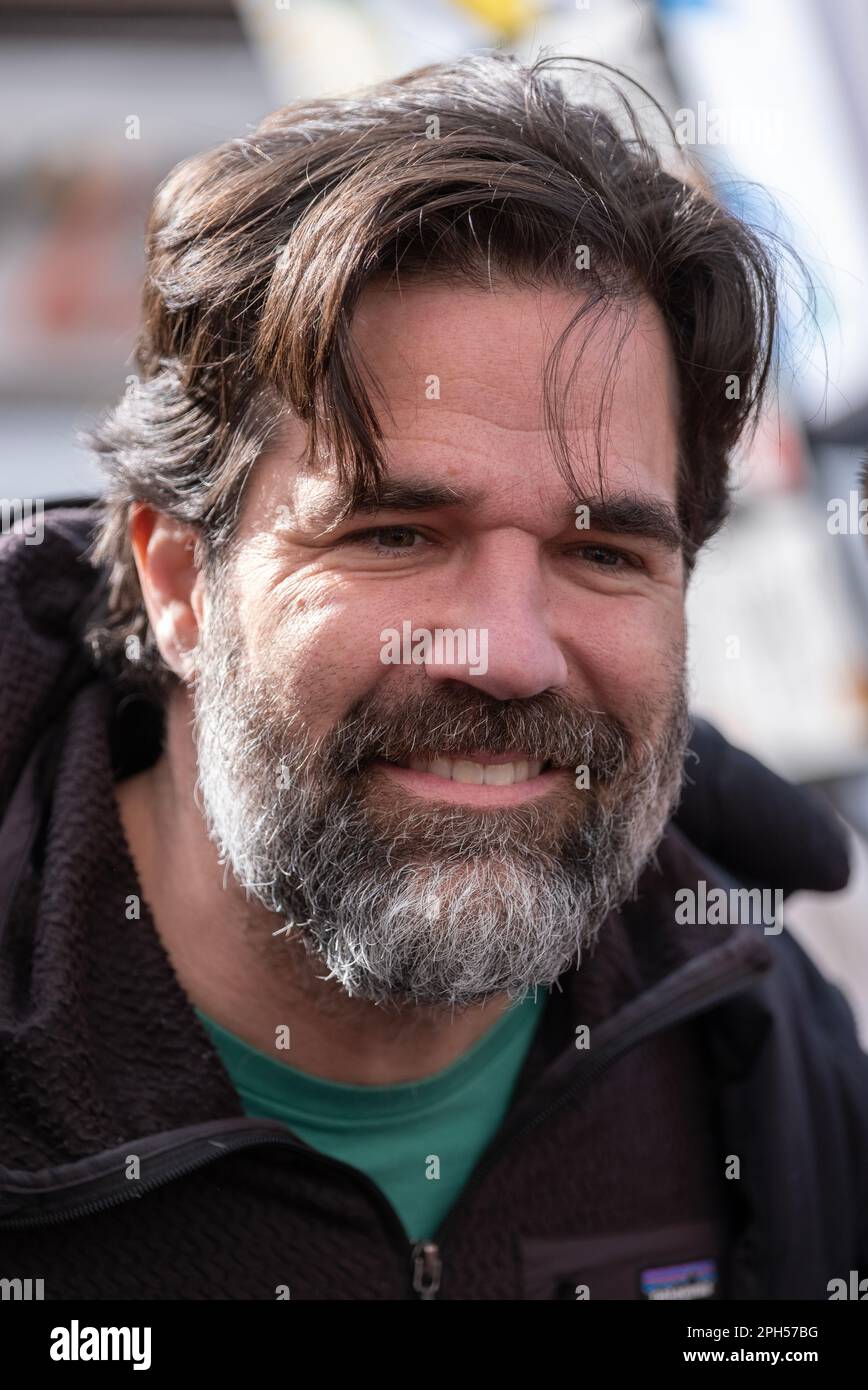 Actor rob delaney hi-res stock photography and images - Alamy