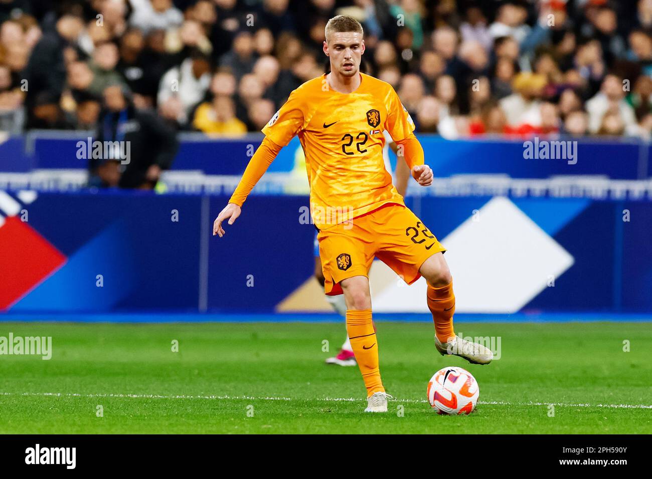 Kenneth taylor hi-res stock photography and images - Alamy