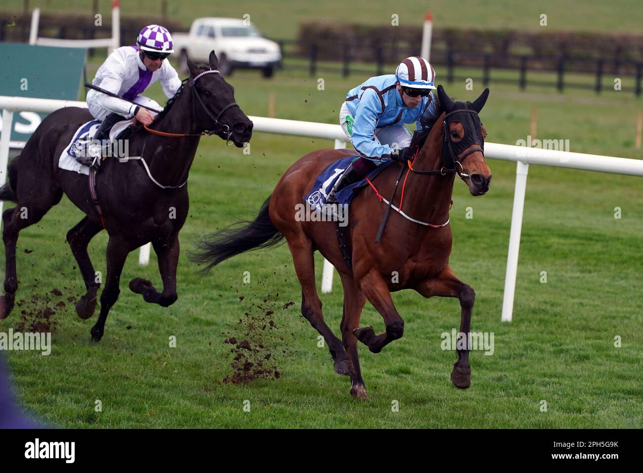 Naas racecourse 2023 hi-res stock photography and images - Alamy