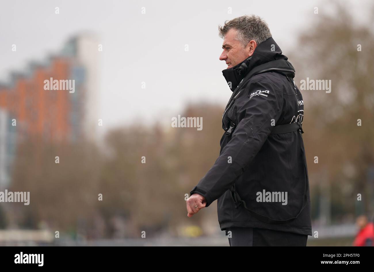 Cambridge women's coach Paddy Ryan before the start of the women's race ...
